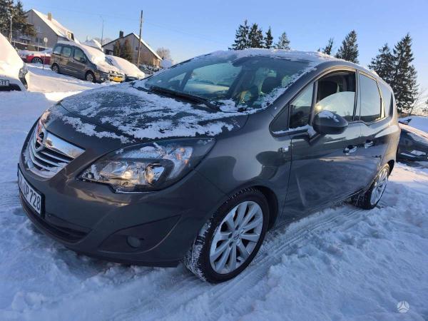 Grey Opel Meriva 2011 in Taurage, with an engine capacity of 1.69 L and mileage of 168 thousand km for 4650 €, photo 7 on AUTOMOTO.COM.LV
