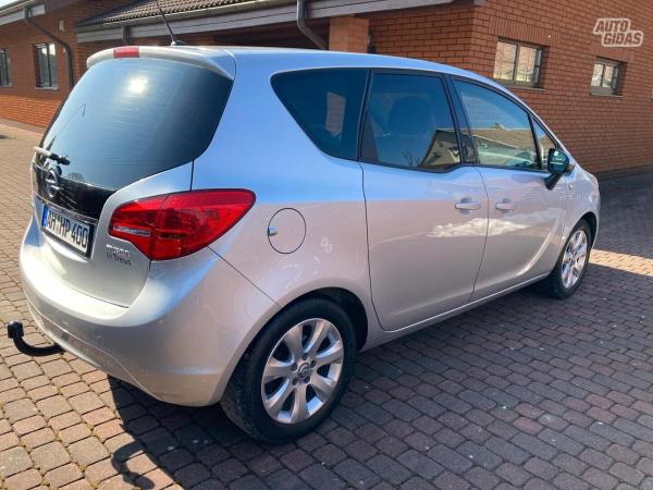 Grey Opel Meriva 2011 in Kretinga, with an engine capacity of 1.40 L and mileage of 134 thousand km for 4099 €, photo 6 on AUTOMOTO.COM.LV