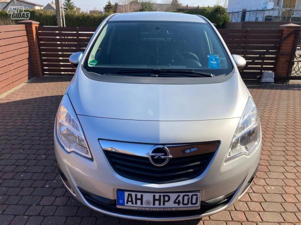Grey Opel Meriva 2011 in Kretinga, with an engine capacity of 1.40 L and mileage of 134 thousand km for 4099 €, photo 8 on AUTOMOTO.COM.LV