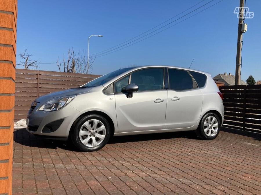 Pelēks Opel Meriva 2011 Kretinga, ar dzinēja tilpumu 1.40 L un nobraukumu 134 tūkst. km par 4099 €, foto 11 vietnē AUTOMOTO.COM.LV