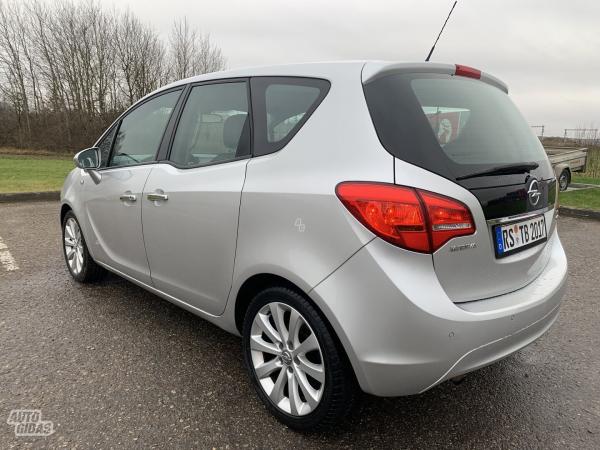 Pelēks Opel Meriva 2011 Telšiai, ar dzinēja tilpumu 1.70 L un nobraukumu 282 tūkst. km par 3400 €, foto 5 vietnē AUTOMOTO.COM.LV