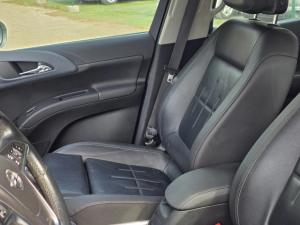 Pelēks Opel Meriva 2011 Rīga, ar dzinēja tilpumu 1.70 L un nobraukumu 302 tūkst. km par 4350 €, foto 18 vietnē AUTOMOTO.COM.LV