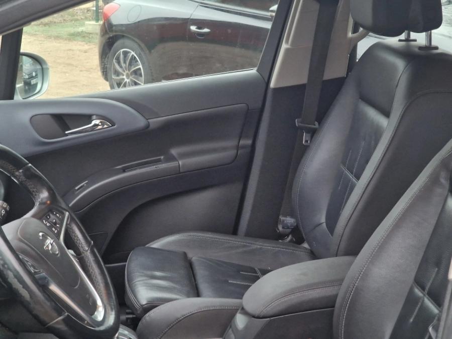 Pelēks Opel Meriva 2011 Rīga, ar dzinēja tilpumu 1.70 L un nobraukumu 302 tūkst. km par 4350 €, foto 25 vietnē AUTOMOTO.COM.LV