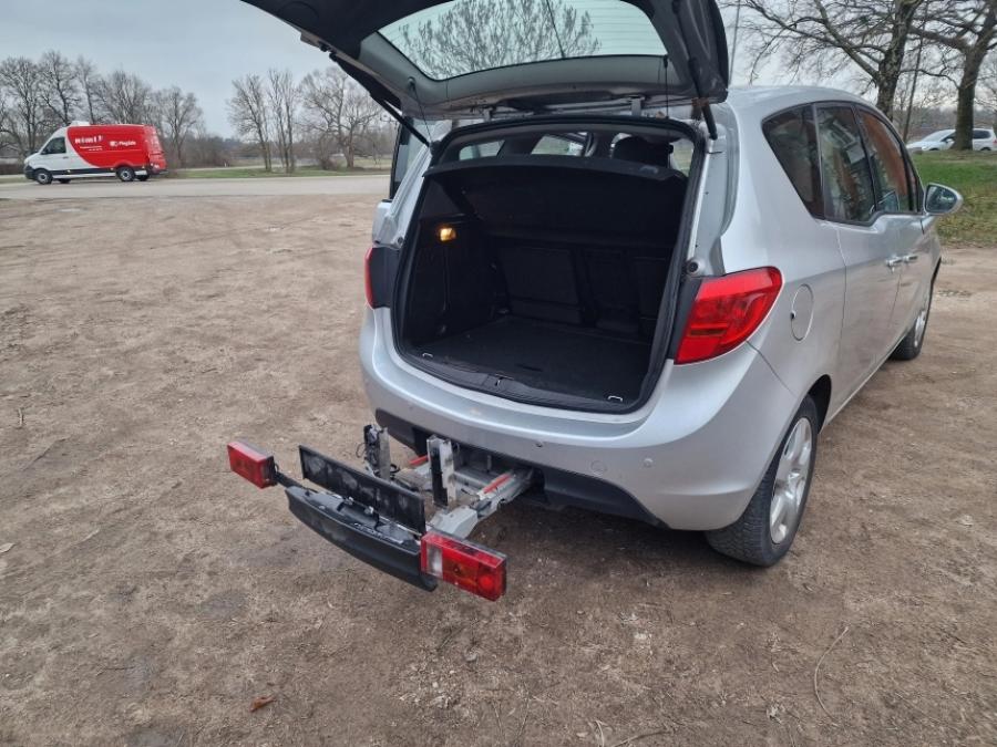 Pelēks Opel Meriva 2011 Rīga, ar dzinēja tilpumu 1.70 L un nobraukumu 302 tūkst. km par 4350 €, foto 34 vietnē AUTOMOTO.COM.LV