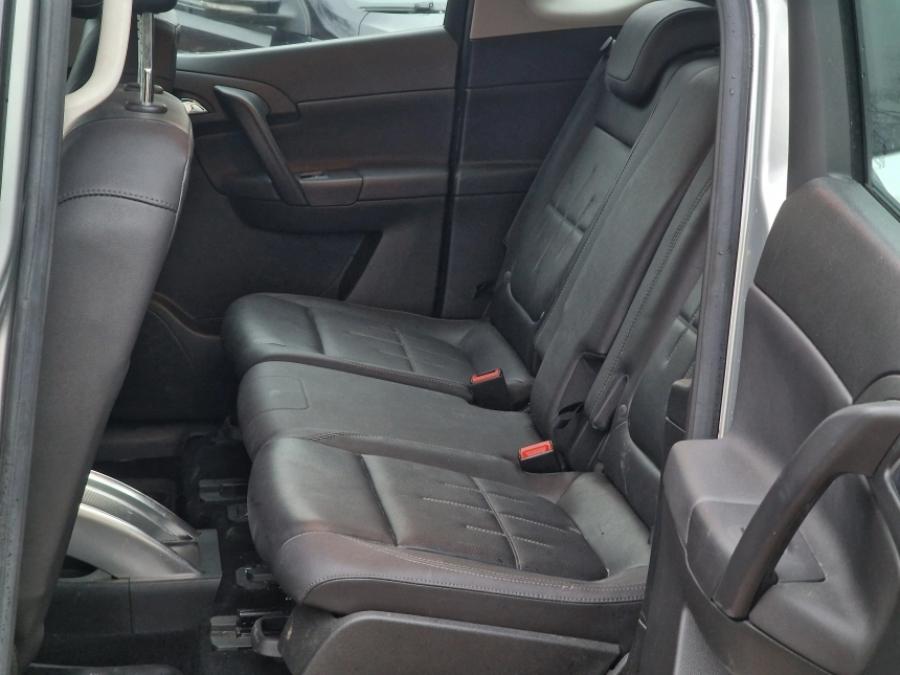 Pelēks Opel Meriva 2011 Rīga, ar dzinēja tilpumu 1.70 L un nobraukumu 302 tūkst. km par 4350 €, foto 40 vietnē AUTOMOTO.COM.LV