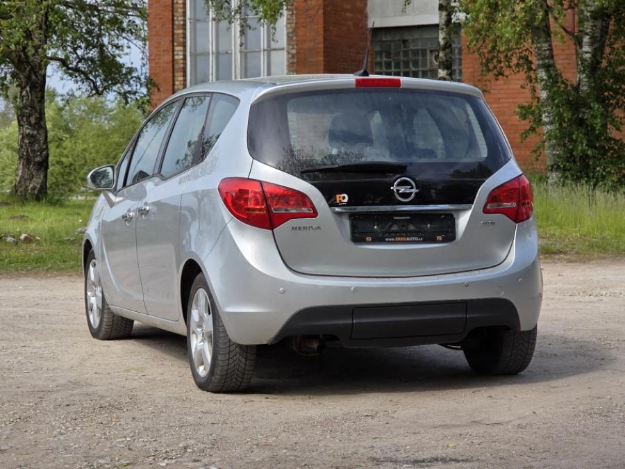 Pelēks Opel Meriva 2011 Rīga, ar dzinēja tilpumu 1.70 L un nobraukumu 302 tūkst. km par 4350 €, foto 41 vietnē AUTOMOTO.COM.LV