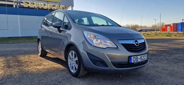 Grey Opel Meriva 2011 in Daugavpils, with an engine capacity of 1.70 L and mileage of 252 thousand km for 4350 €, photo 7 on AUTOMOTO.COM.LV