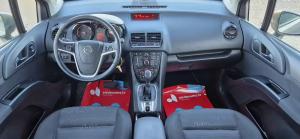 Pelēks Opel Meriva 2011 Daugavpils, ar dzinēja tilpumu 1.70 L un nobraukumu 252 tūkst. km par 4350 €, foto 10 vietnē AUTOMOTO.COM.LV