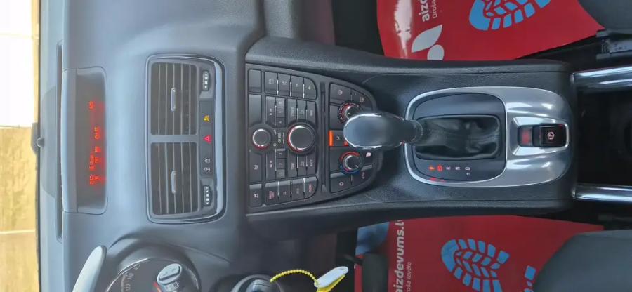 Pelēks Opel Meriva 2011 Daugavpils, ar dzinēja tilpumu 1.70 L un nobraukumu 252 tūkst. km par 4350 €, foto 12 vietnē AUTOMOTO.COM.LV