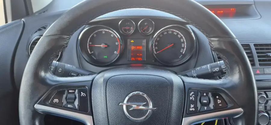 Pelēks Opel Meriva 2011 Daugavpils, ar dzinēja tilpumu 1.70 L un nobraukumu 252 tūkst. km par 4350 €, foto 13 vietnē AUTOMOTO.COM.LV