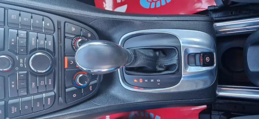 Pelēks Opel Meriva 2011 Daugavpils, ar dzinēja tilpumu 1.70 L un nobraukumu 252 tūkst. km par 4350 €, foto 19 vietnē AUTOMOTO.COM.LV