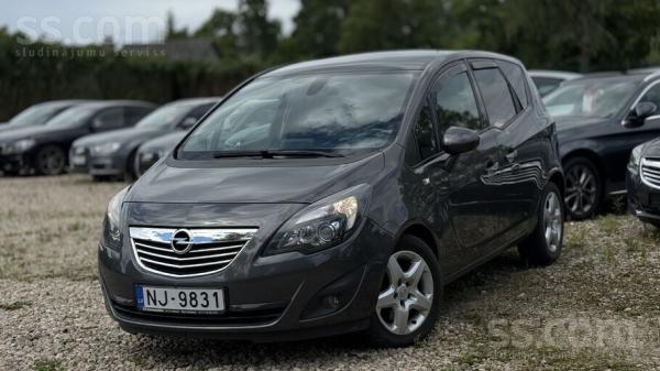 Pelēks Opel Meriva 2011 Jelgava, ar dzinēja tilpumu 1.70 L un nobraukumu 202 tūkst. km par 3890 €, foto 2 vietnē AUTOMOTO.COM.LV