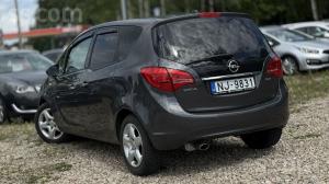 Grey Opel Meriva 2011 in Jelgava, with an engine capacity of 1.70 L and mileage of 202 thousand km for 3890 €, photo 5 on AUTOMOTO.COM.LV
