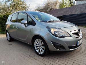 Pelēks Opel Meriva 2011 Viļņa, ar dzinēja tilpumu 1.69 L un nobraukumu 250 tūkst. km par 4250 €, foto 4 vietnē AUTOMOTO.COM.LV