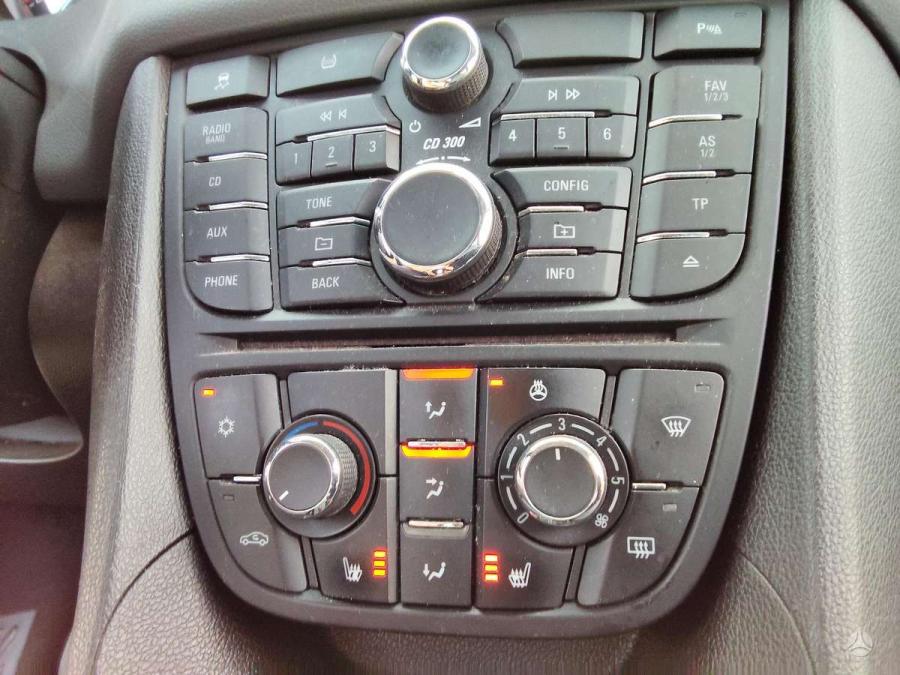 Pelēks Opel Meriva 2011 Viļņa, ar dzinēja tilpumu 1.69 L un nobraukumu 250 tūkst. km par 4250 €, foto 13 vietnē AUTOMOTO.COM.LV