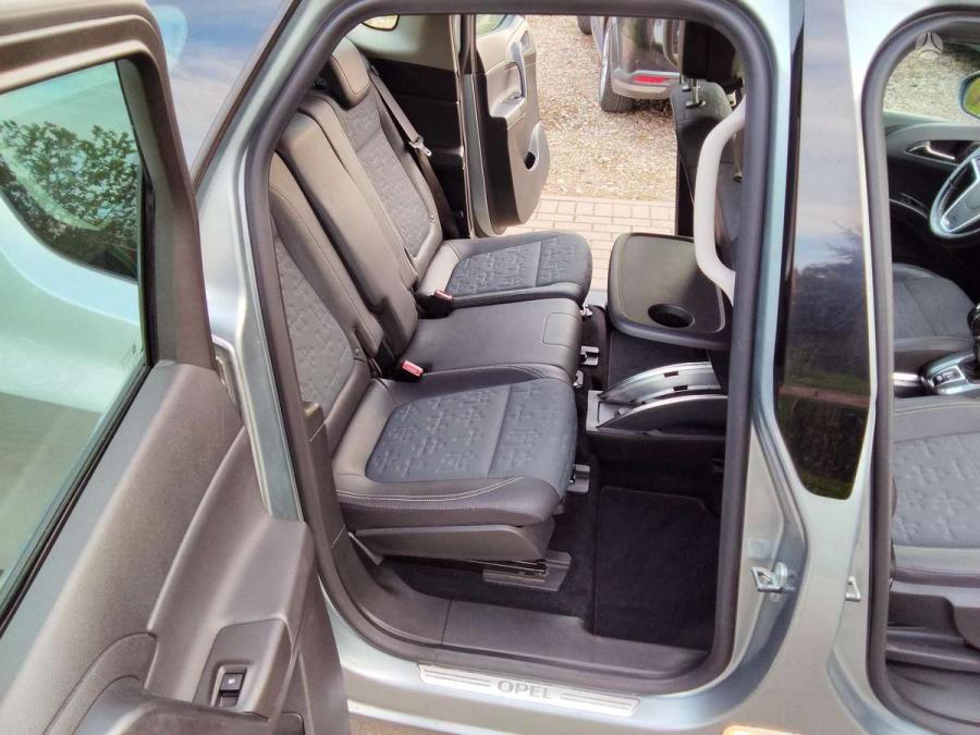 Pelēks Opel Meriva 2011 Viļņa, ar dzinēja tilpumu 1.69 L un nobraukumu 250 tūkst. km par 4250 €, foto 15 vietnē AUTOMOTO.COM.LV