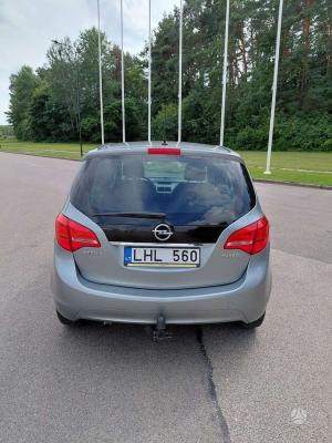 Grey Opel Meriva 2011 in Vilnius, with an engine capacity of 1.40 L and mileage of 235 thousand km for 2200 €, photo 5 on AUTOMOTO.COM.LV