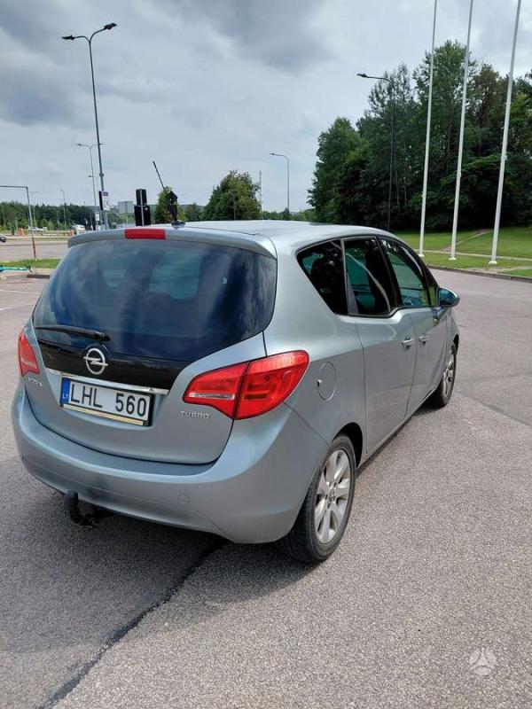 Pelēks Opel Meriva 2011 Viļņa, ar dzinēja tilpumu 1.40 L un nobraukumu 235 tūkst. km par 2200 €, foto 5 vietnē AUTOMOTO.COM.LV