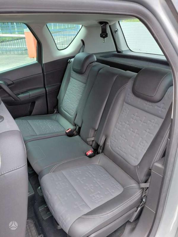 Pelēks Opel Meriva 2011 Viļņa, ar dzinēja tilpumu 1.40 L un nobraukumu 235 tūkst. km par 2200 €, foto 7 vietnē AUTOMOTO.COM.LV