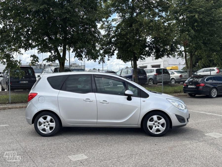Pelēks Opel Meriva 2011 Marijampole, ar dzinēja tilpumu 1.70 L un nobraukumu 270 tūkst. km par 2499 €, foto 5 vietnē AUTOMOTO.COM.LV