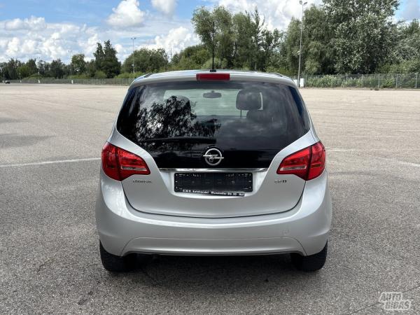 Grey Opel Meriva 2011 in Marijampole, with an engine capacity of 1.70 L and mileage of 270 thousand km for 2499 €, photo 7 on AUTOMOTO.COM.LV