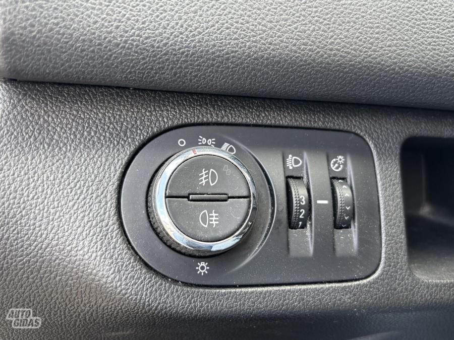 Pelēks Opel Meriva 2011 Marijampole, ar dzinēja tilpumu 1.70 L un nobraukumu 270 tūkst. km par 2499 €, foto 19 vietnē AUTOMOTO.COM.LV