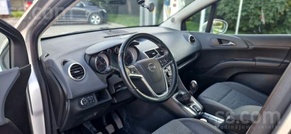 Grey Opel Meriva 2011 in Jelgava, with an engine capacity of 1.70 L and mileage of 229 thousand km for 2550 €, photo 6 on AUTOMOTO.COM.LV