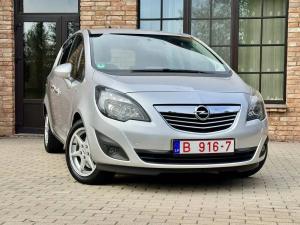 Pelēks Opel Meriva 2011 Jelgava, ar dzinēja tilpumu 1.70 L un nobraukumu 261 tūkst. km par 4950 €, foto 3 vietnē AUTOMOTO.COM.LV