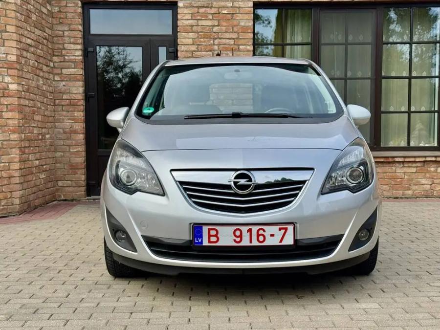 Pelēks Opel Meriva 2011 Jelgava, ar dzinēja tilpumu 1.70 L un nobraukumu 261 tūkst. km par 4950 €, foto 4 vietnē AUTOMOTO.COM.LV