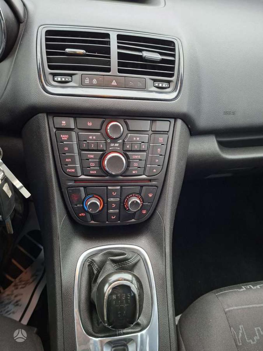 Pelēks Opel Meriva 2011 Ukmergė, ar dzinēja tilpumu 1.36 L un nobraukumu 235 tūkst. km par 3000 €, foto 10 vietnē AUTOMOTO.COM.LV