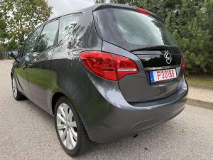 Grey Opel Meriva 2011 in Utena, with an engine capacity of 1.40 L and mileage of 188 thousand km for 3700 €, photo 5 on AUTOMOTO.COM.LV