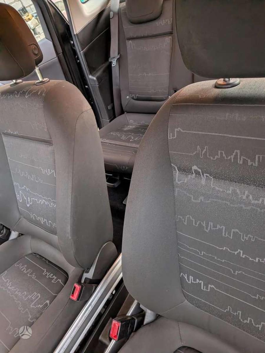 Pelēks Opel Meriva 2011 Viļņa, ar dzinēja tilpumu 1.69 L un nobraukumu 282 tūkst. km par 3350 €, foto 13 vietnē AUTOMOTO.COM.LV