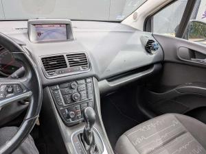 Pelēks Opel Meriva 2011 Viļņa, ar dzinēja tilpumu 1.69 L un nobraukumu 282 tūkst. km par 3350 €, foto 18 vietnē AUTOMOTO.COM.LV