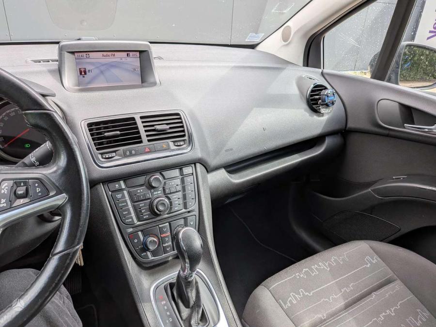 Pelēks Opel Meriva 2011 Viļņa, ar dzinēja tilpumu 1.69 L un nobraukumu 282 tūkst. km par 3350 €, foto 18 vietnē AUTOMOTO.COM.LV