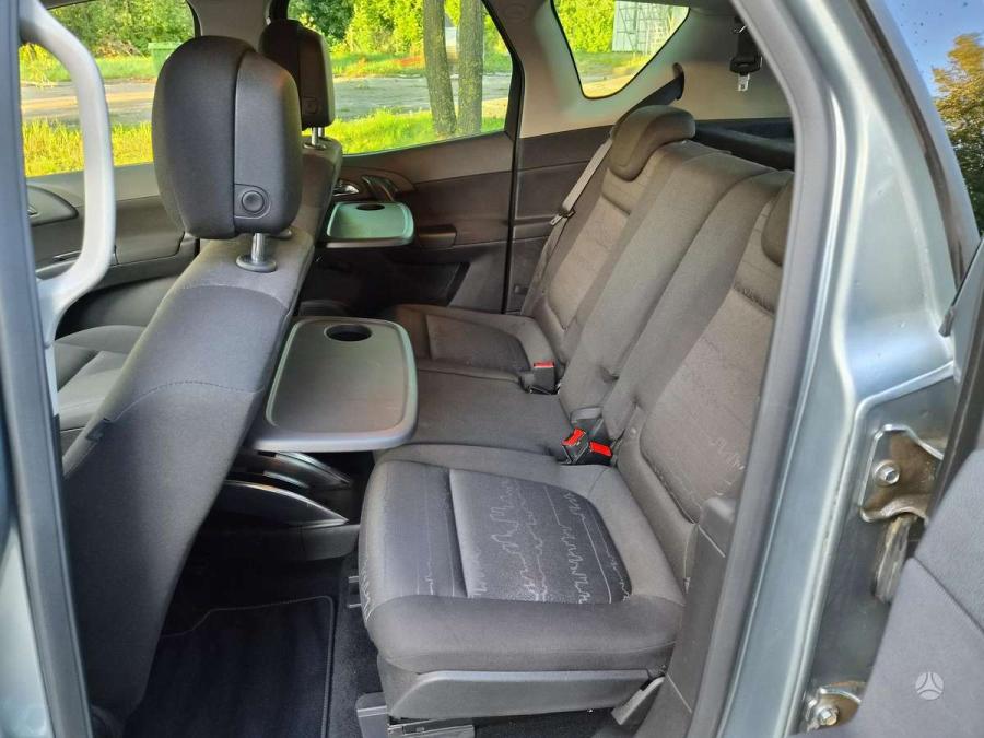 Pelēks Opel Meriva 2011 Kauņa, ar dzinēja tilpumu 1.69 L un nobraukumu 243 tūkst. km par 2400 €, foto 13 vietnē AUTOMOTO.COM.LV