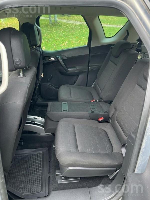 Pelēks Opel Meriva 2011 Saldus, ar dzinēja tilpumu 1.70 L un nobraukumu 290 tūkst. km par 3500 €, foto 7 vietnē AUTOMOTO.COM.LV