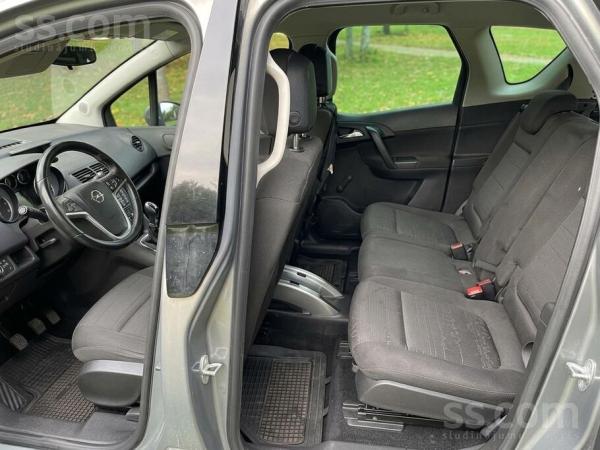 Pelēks Opel Meriva 2011 Saldus, ar dzinēja tilpumu 1.70 L un nobraukumu 290 tūkst. km par 3500 €, foto 9 vietnē AUTOMOTO.COM.LV