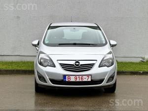 Grey Opel Meriva 2011 in Jelgava, with an engine capacity of 1.70 L and mileage of 0 thousand km for 4500 €, photo 4 on AUTOMOTO.COM.LV