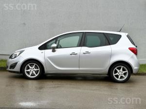 Grey Opel Meriva 2011 in Jelgava, with an engine capacity of 1.70 L and mileage of 0 thousand km for 4500 €, photo 5 on AUTOMOTO.COM.LV