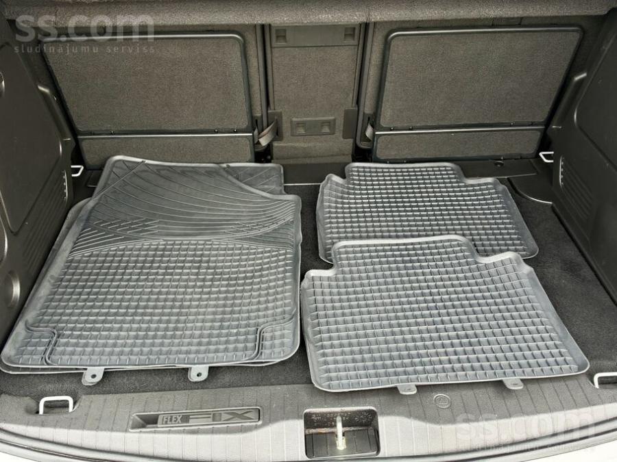 Grey Opel Meriva 2011 in Jelgava, with an engine capacity of 1.70 L and mileage of 0 thousand km for 4500 €, photo 13 on AUTOMOTO.COM.LV