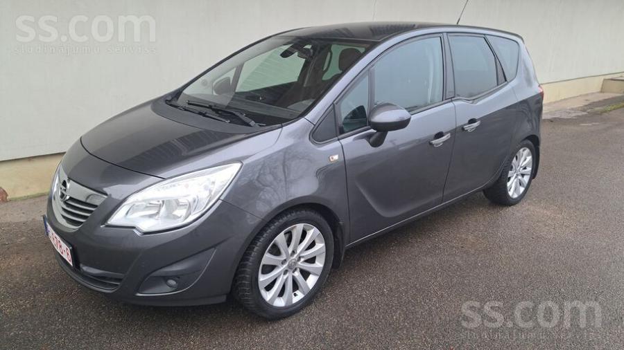 Grey Opel Meriva 2012 in Ogre, with an engine capacity of 1.40 L and mileage of 139 thousand km for 5250 €, photo 5 on AUTOMOTO.COM.LV