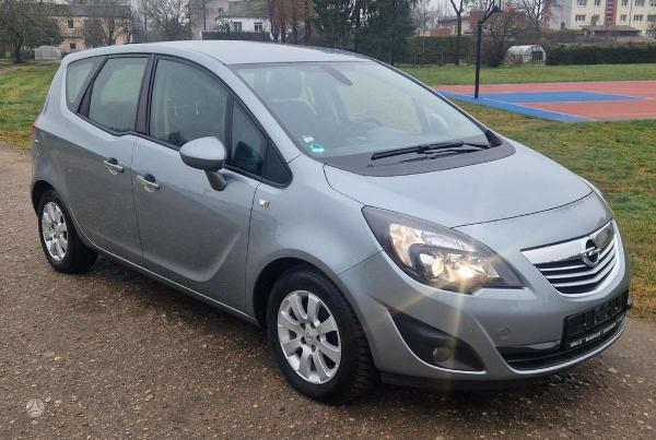 Pelēks Opel Meriva 2012 Raseiniai, ar dzinēja tilpumu 1.36 L un nobraukumu 214 tūkst. km par 3650 €, foto 1 vietnē AUTOMOTO.COM.LV