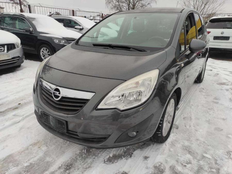 Pelēks Opel Meriva 2012 Panevēža, ar dzinēja tilpumu 1.36 L un nobraukumu 218 tūkst. km par 3900 €, foto 3 vietnē AUTOMOTO.COM.LV