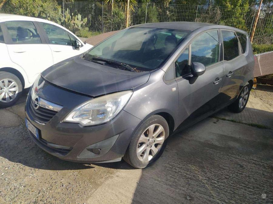 Pelēks Opel Meriva 2012 Panevēža, ar dzinēja tilpumu 1.36 L un nobraukumu 218 tūkst. km par 3900 €, foto 34 vietnē AUTOMOTO.COM.LV