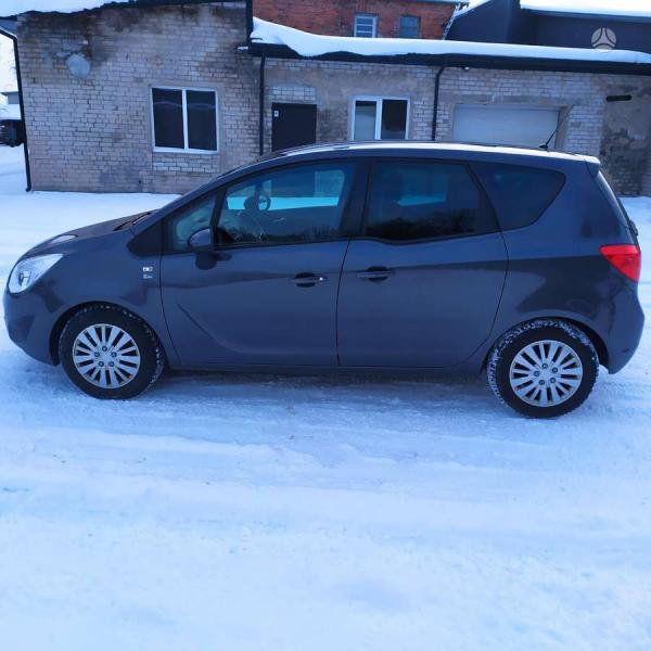 Grey Opel Meriva 2012 in Birzai, with an engine capacity of 1.36 L and mileage of 128 thousand km for 3300 €, photo 9 on AUTOMOTO.COM.LV