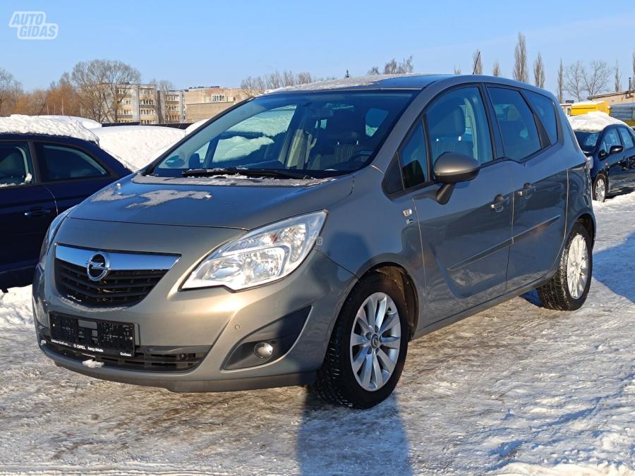 Grey Opel Meriva 2012 in Kretinga, with an engine capacity of 1.40 L and mileage of 175 thousand km for 4350 €, photo 1 on AUTOMOTO.COM.LV