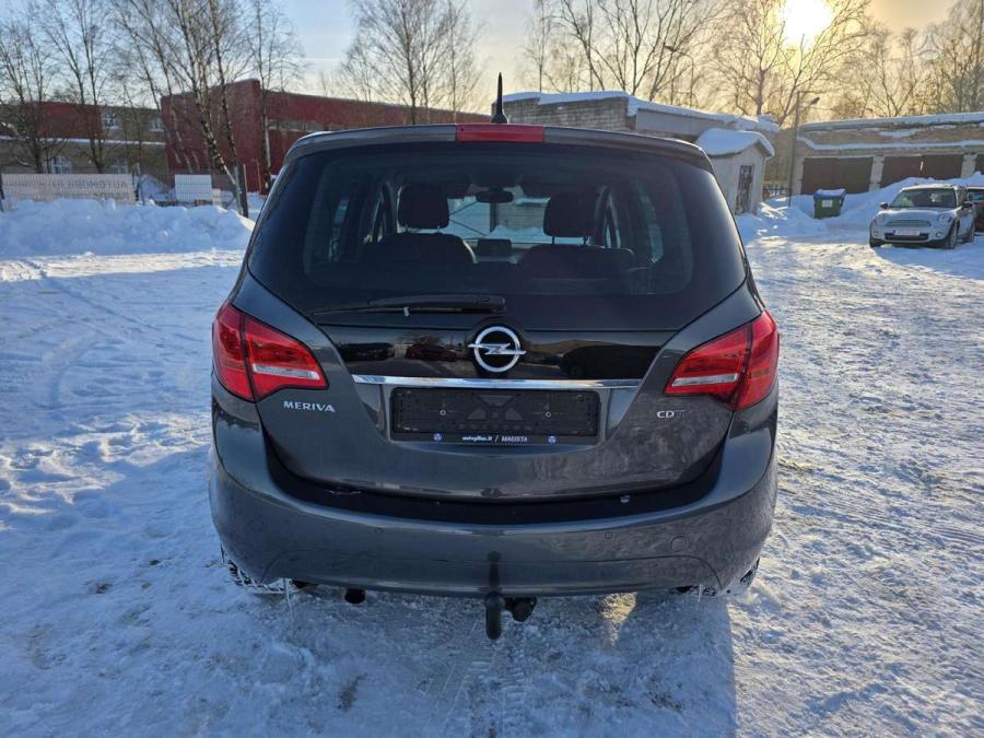 Pelēks Opel Meriva 2012 Telšiai, ar dzinēja tilpumu 1.69 L un nobraukumu 199 tūkst. km par 4600 €, foto 6 vietnē AUTOMOTO.COM.LV