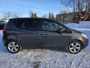 Pelēks Opel Meriva 2012 Telšiai, ar dzinēja tilpumu 1.69 L un nobraukumu 199 tūkst. km par 4600 €, foto 12 vietnē AUTOMOTO.COM.LV