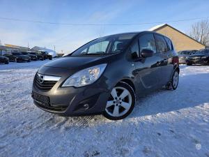 Pelēks Opel Meriva 2012 Telšiai, ar dzinēja tilpumu 1.69 L un nobraukumu 199 tūkst. km par 4600 €, foto 13 vietnē AUTOMOTO.COM.LV
