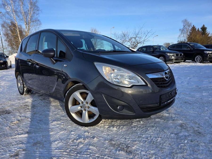 Pelēks Opel Meriva 2012 Telšiai, ar dzinēja tilpumu 1.69 L un nobraukumu 199 tūkst. km par 4600 €, foto 17 vietnē AUTOMOTO.COM.LV